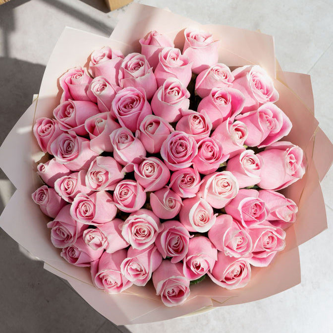 50 Pink Roses - Free Same-Day Delivery to all Emirates - Flowers.ae