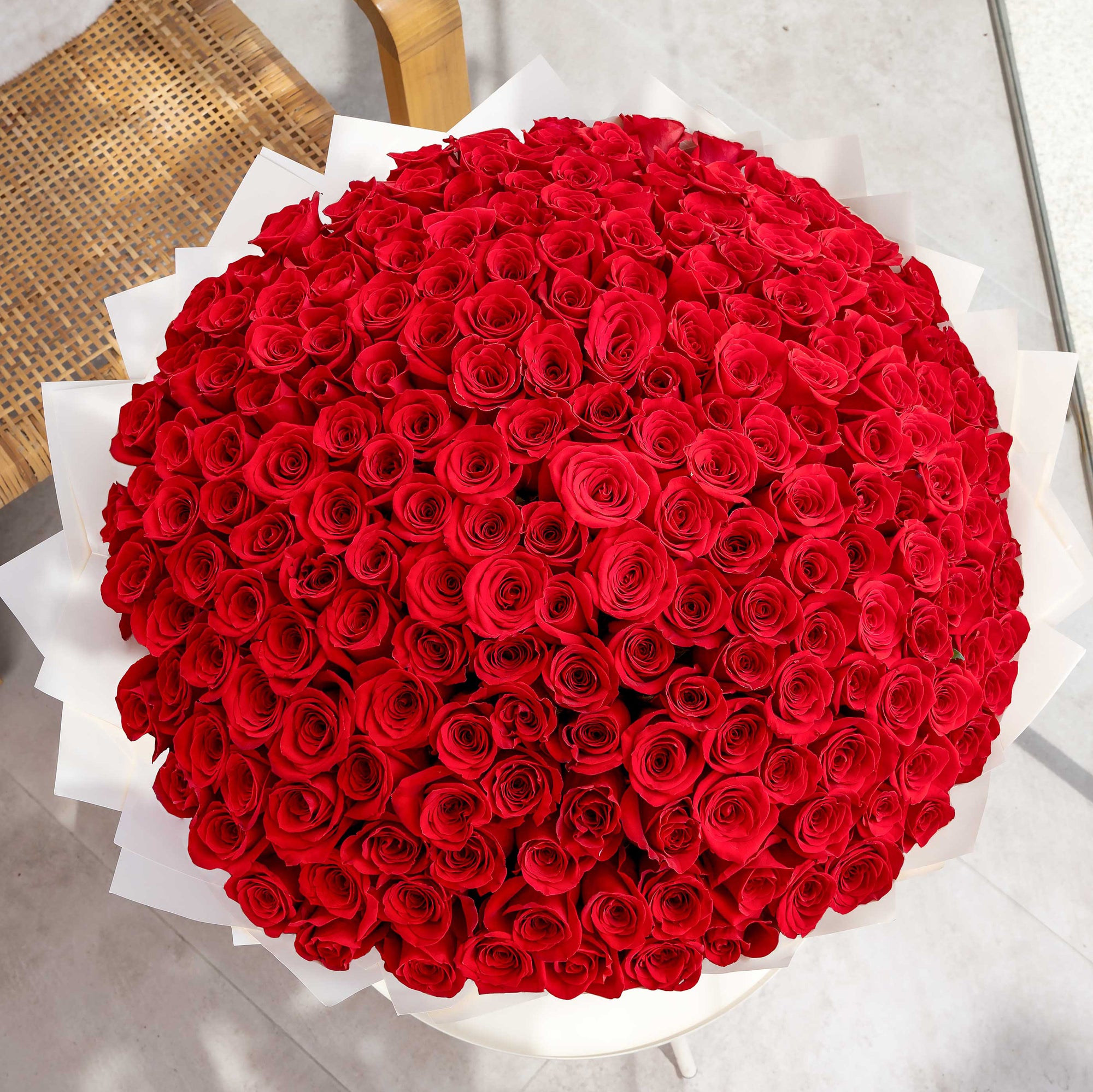 200 Red Roses | Free Same-Day Delivery to all Emirates - Flowers.ae