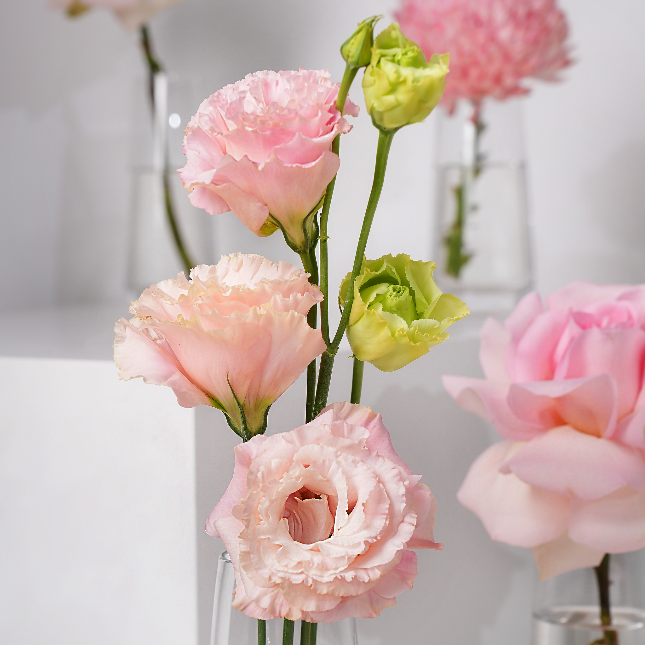 Pink Delight Table Set | Free Same-Day Delivery to all Emirates ...